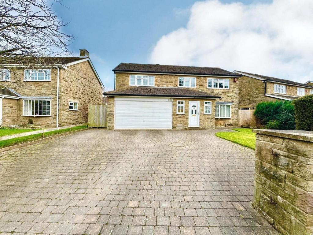Grey Towers Drive, Nunthorpe... 4 bed detached house - £455,000