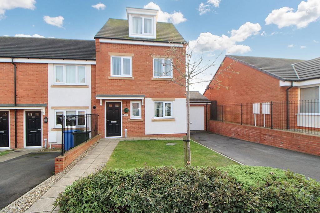 Vallum Place, Throckley, Newcastle... 3 bed townhouse - £189,950