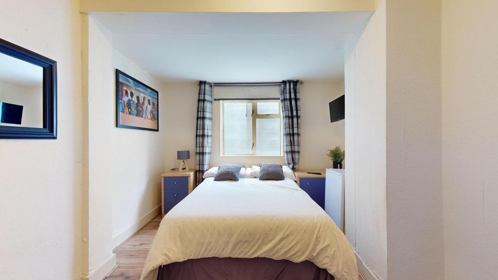Cranhurst Road Flat share - £983 pcm (£227 pw)