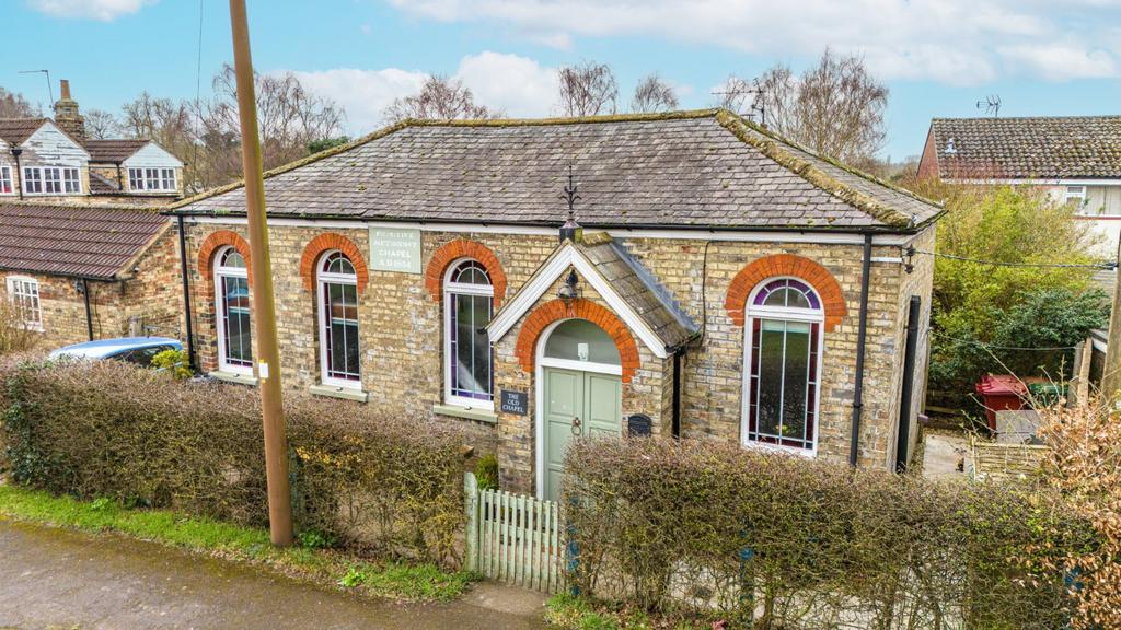 Caistor Road, Melton Ross, Barnetby... 2 bed detached house - £170,000