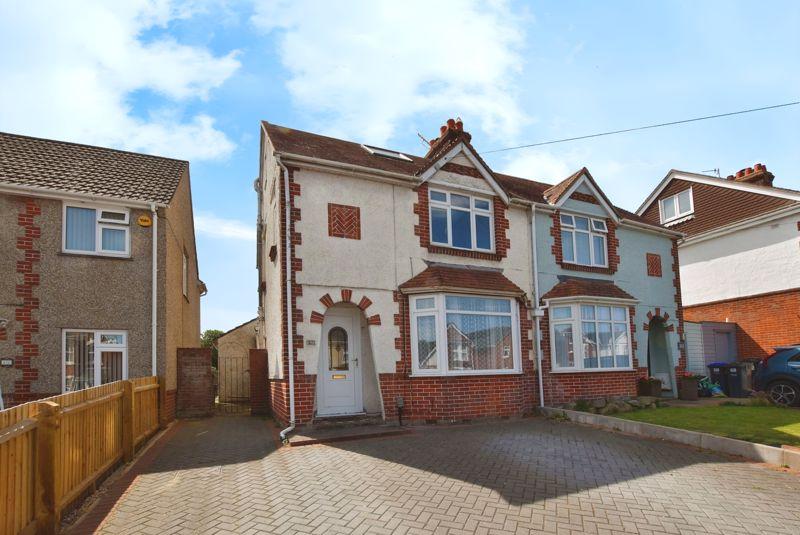 Devizes Road, Salisbury ... 3 bed semi-detached house - £339,995
