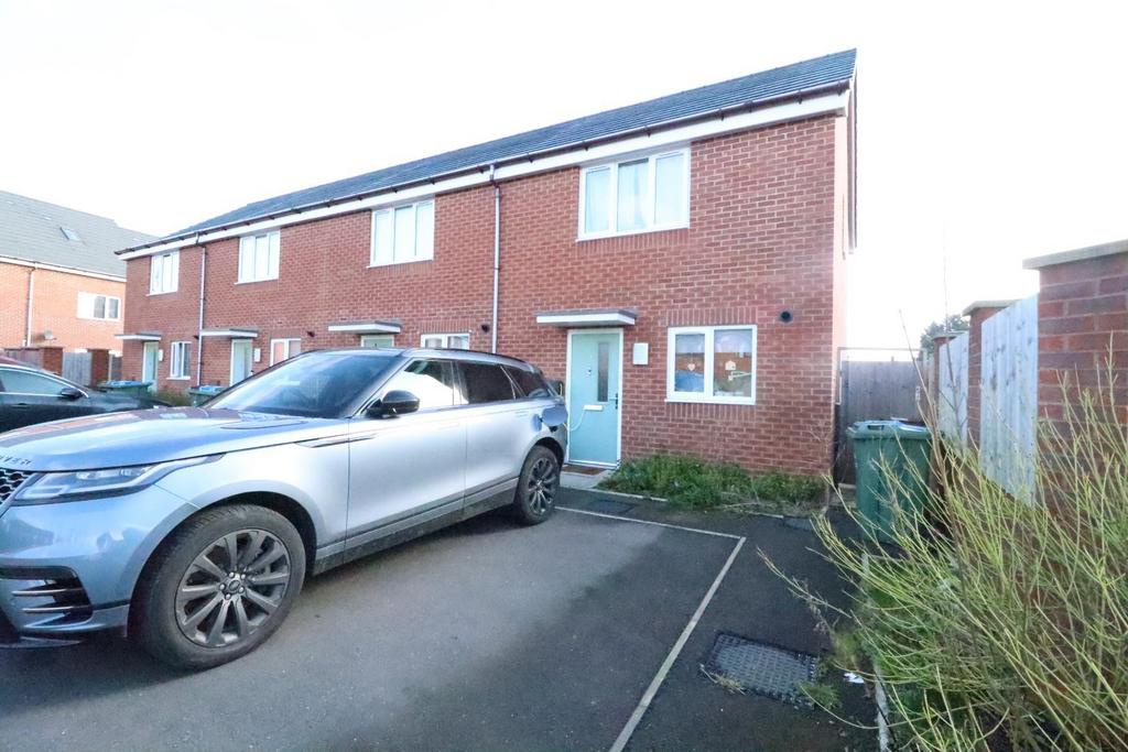 Seaton Road, Coventry CV2 2 bed semi-detached house - £950 pcm (£219 pw)