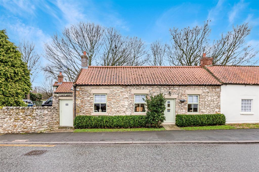 The Green, Piercebridge, Darlington DL2 3 bed house for sale - £410,000