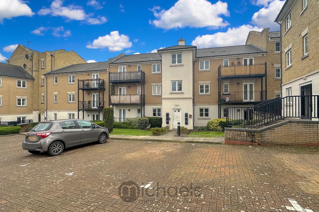Propelair Way, Colchester... 2 bed apartment - £170,000