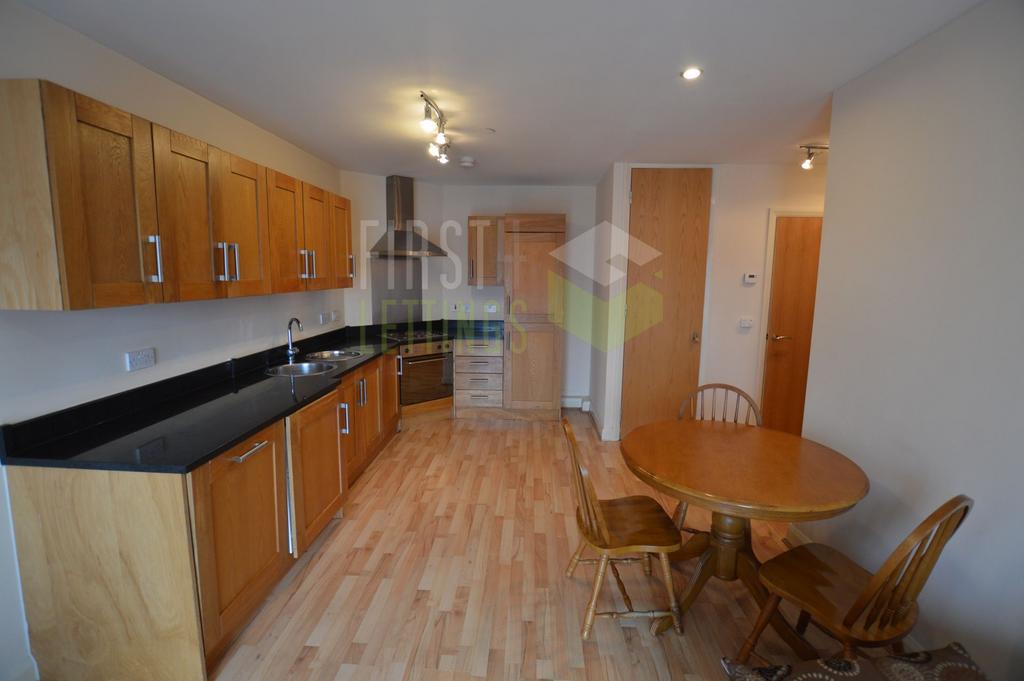 Burgess Street, Leicester LE1 2 bed apartment - £925 pcm (£213 pw)
