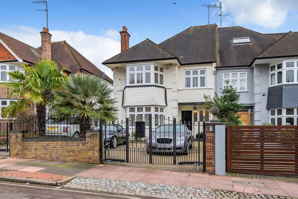 Beech Drive, East Finchley, London, N2 4 bed house - £2,600,000