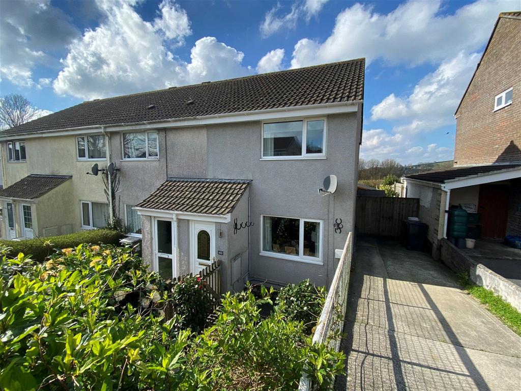 Prideaux Road, Ivybridge PL21 2 bed end of terrace house - £245,000