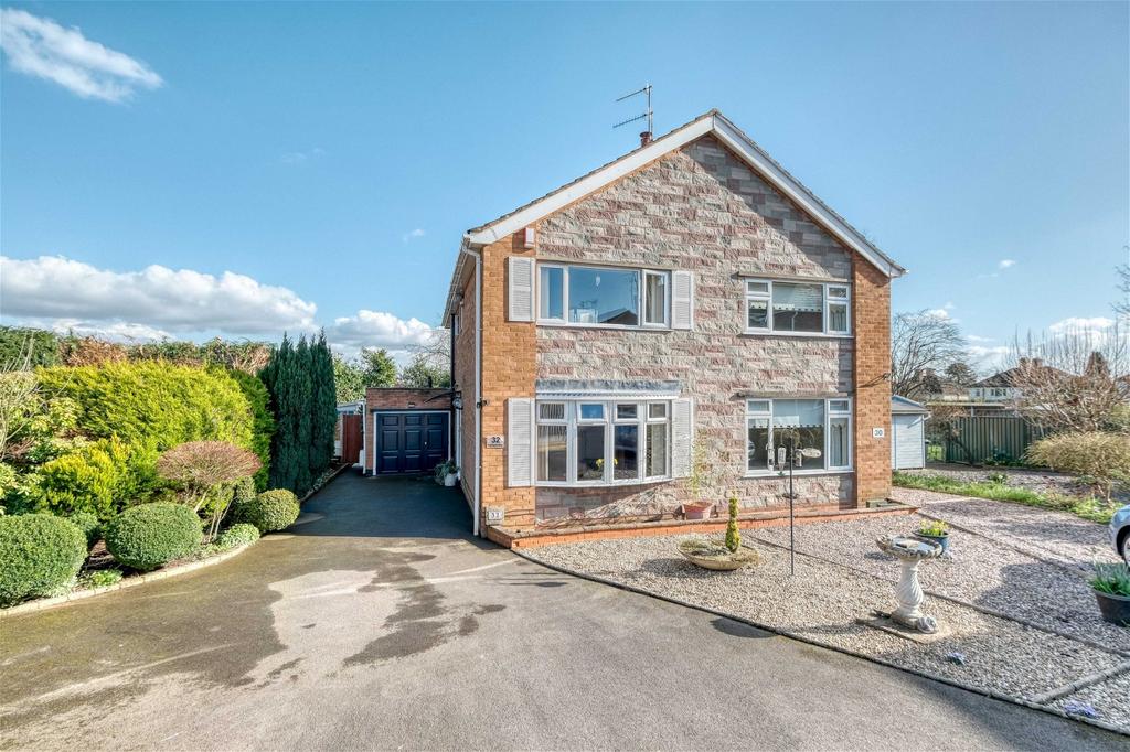 Fairfield Rise Wollaston 3 Bed Semi Detached House £315 000