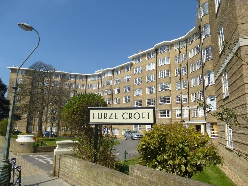 Furze Hill, Hove, BN3 1PD 1 bed flat for sale - £280,000