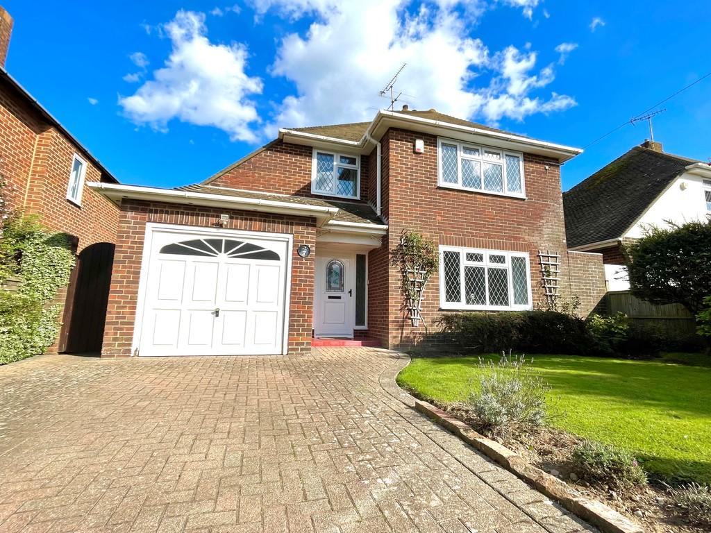 Hawley Road, Rustington 3 bed detached house - £600,000