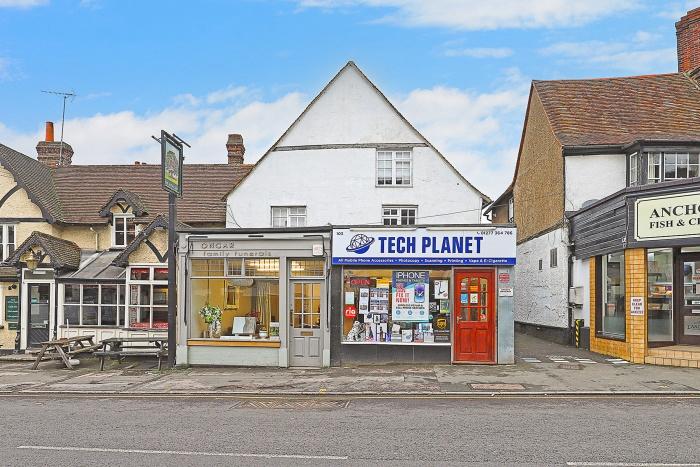 High Street, Ongar, CM5 Property - £500,000