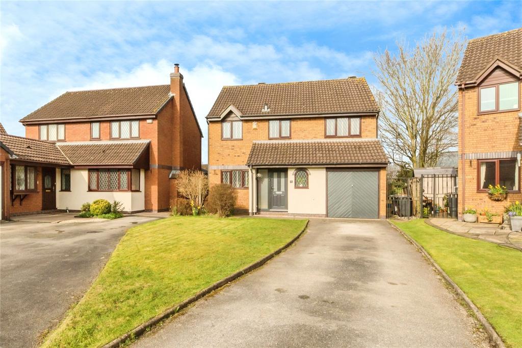 Batterbee Court, Haslington, Crewe... 4 bed detached house - £350,000