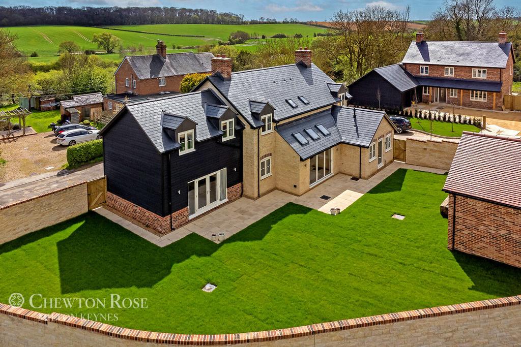 Spring House, Spring Lane, Stagsden 4 bed detached house - £1,000,000