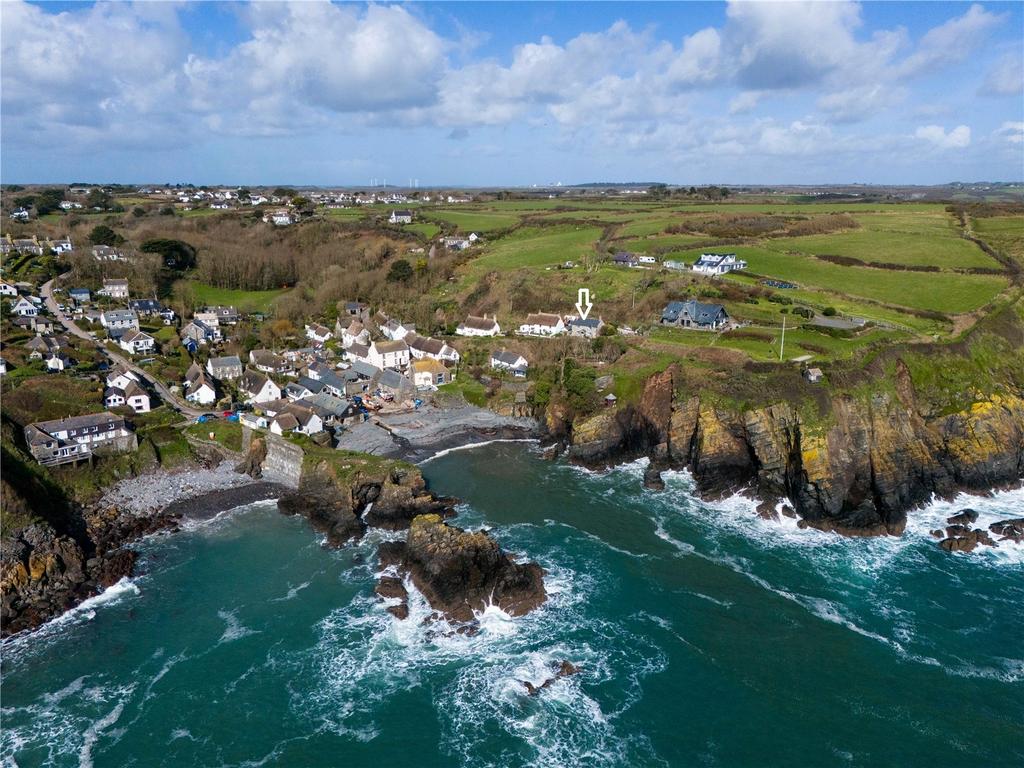 Cadgwith, Ruan Minor, Helston... 4 bed detached house for sale - £995,000
