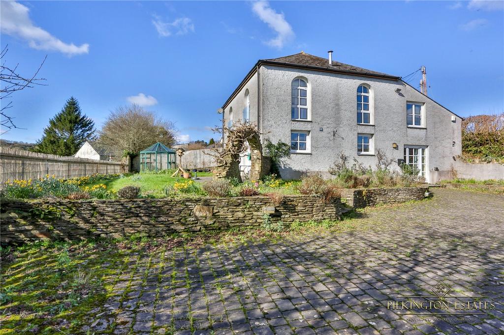 Botus Fleming, Cornwall PL12 4 bed detached house - £550,000