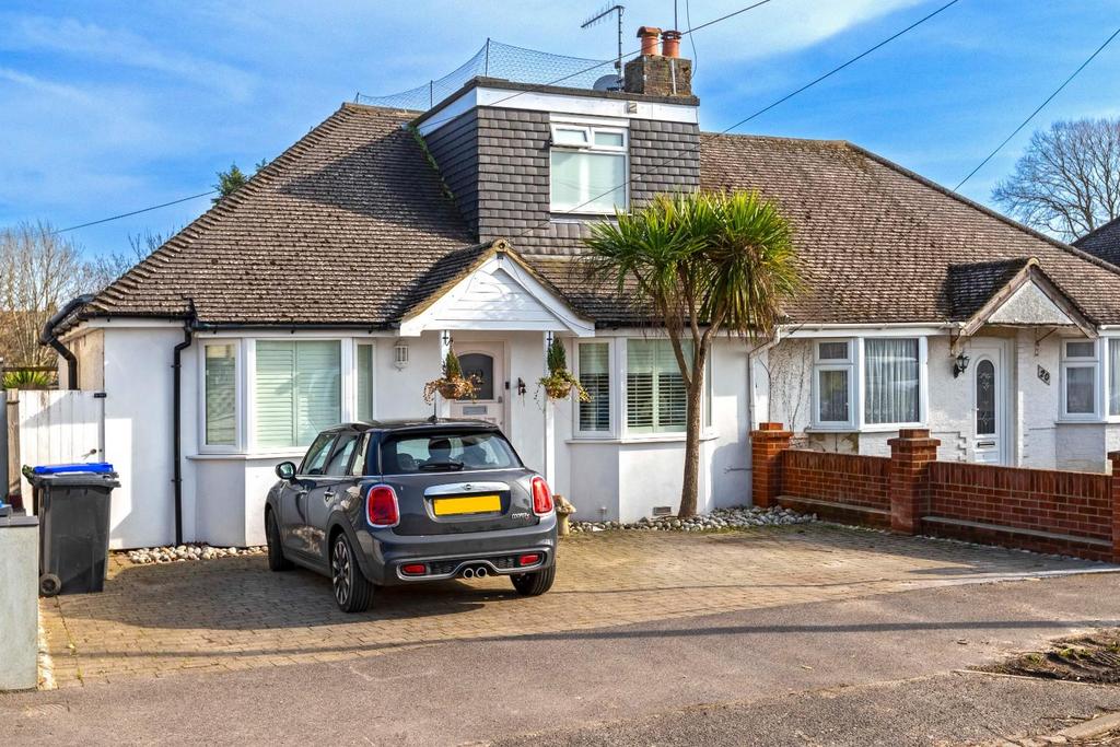 Pratton Avenue, Lancing 3 bed semi-detached bungalow - £448,000