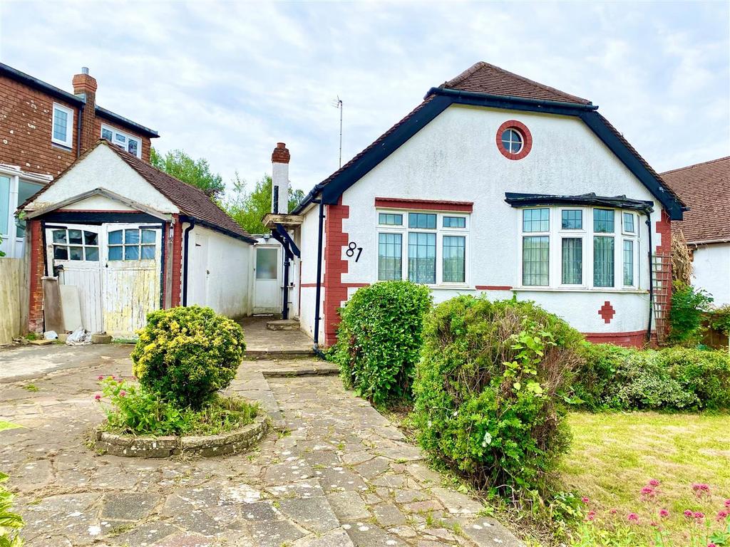 Ladbrooke Drive, Potters Bar EN6 2 bed detached bungalow for sale - £ ...
