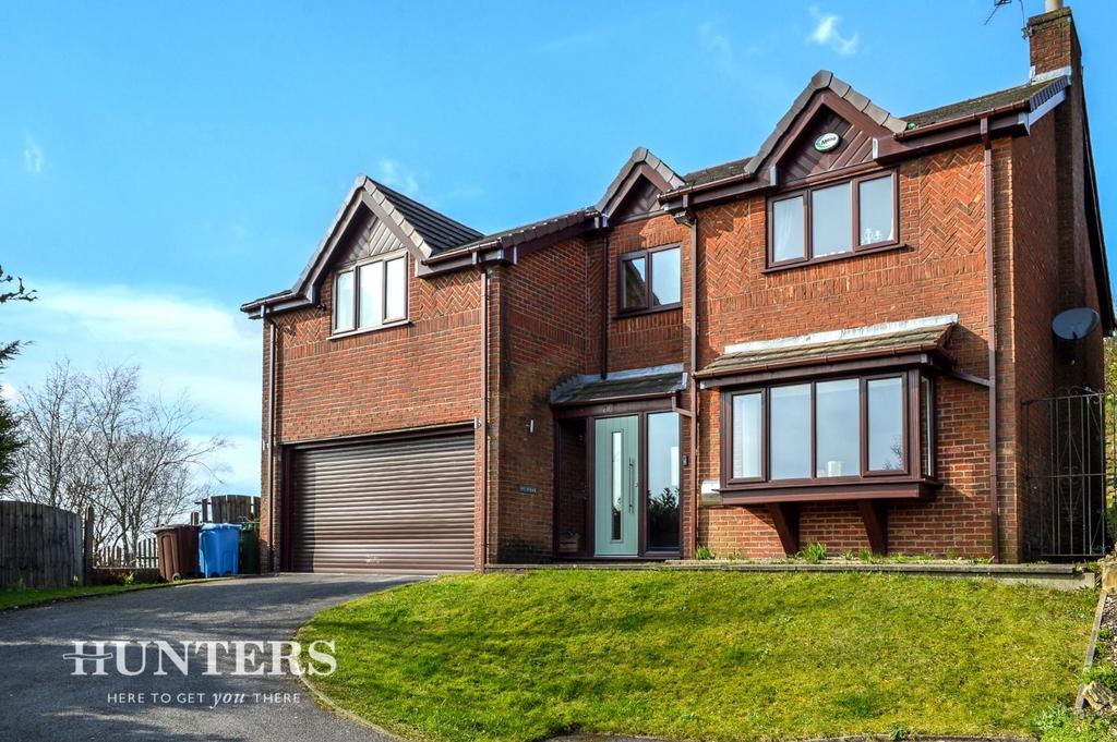 North Nook, Austerlands, Oldham 4 bed detached house - £500,000