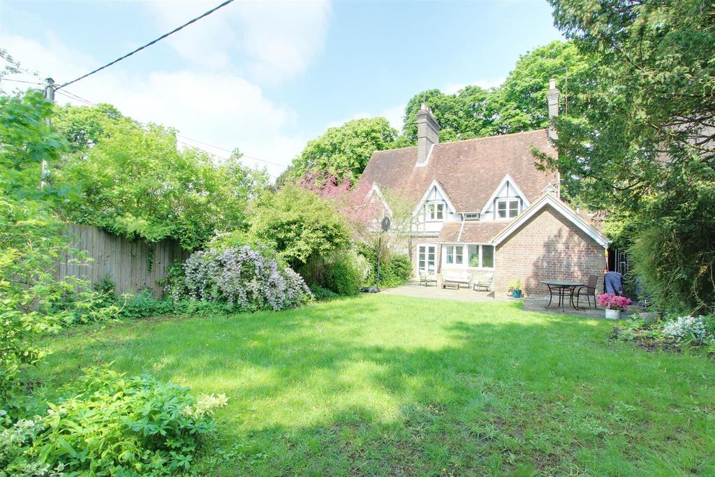 Park Street, Tring 4 bed house - £1,000,000