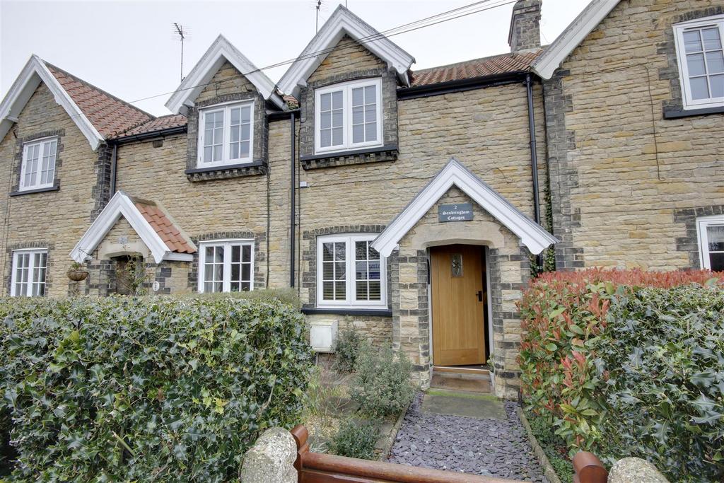 Sandringham Cottages, Brantingham 2 bed terraced house for sale - £279,950