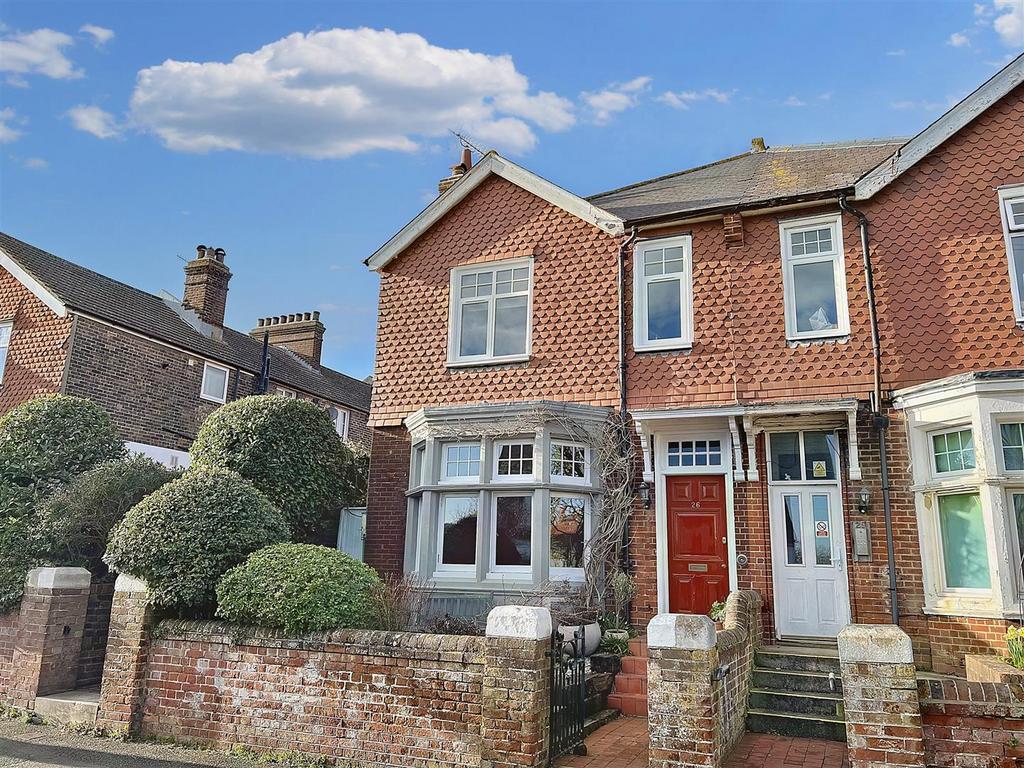 Vicarage Drive, Eastbourne 4 bed semi-detached house - £530,000