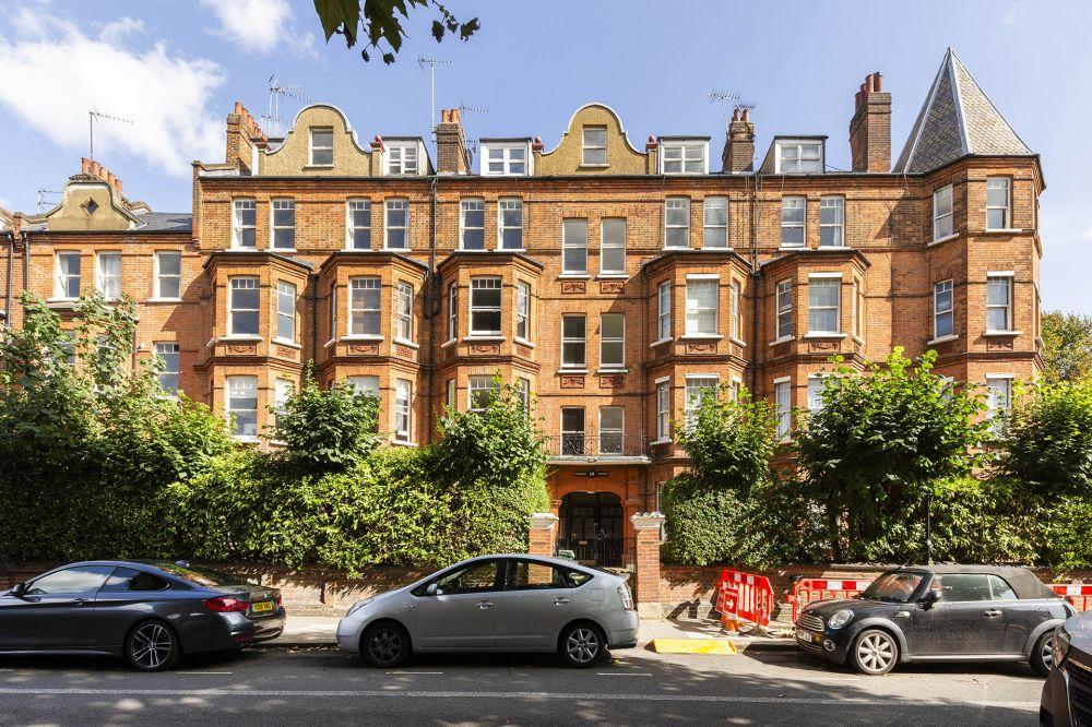 NW6 3 bed flat - £2,600 pcm (£600 pw)