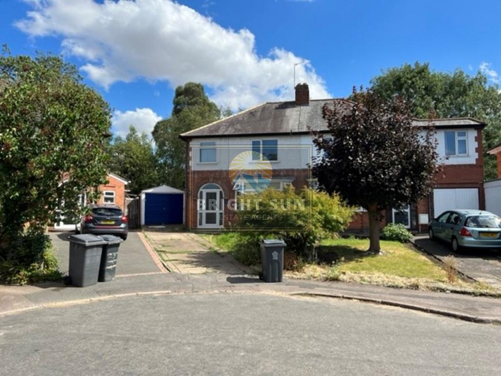 Leicester LE5 3 bed semi-detached house - £290,000