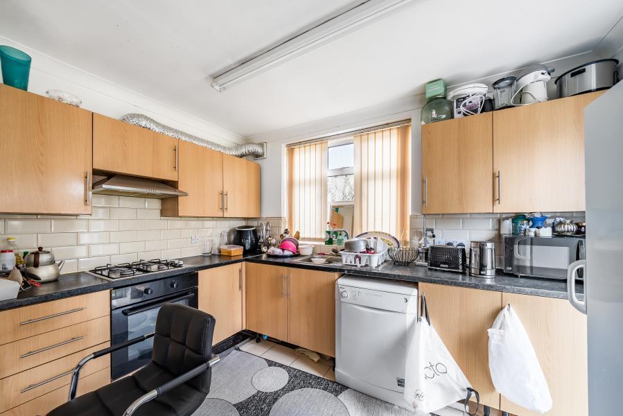 Vista Way, Kenton, HA3 0SL 3 bed semi-detached house for sale - £750,000