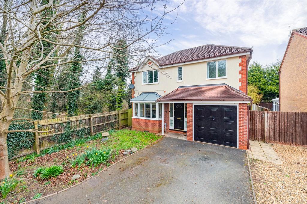 Birchwood Close, Muxton, Telford... 4 bed detached house - £350,000