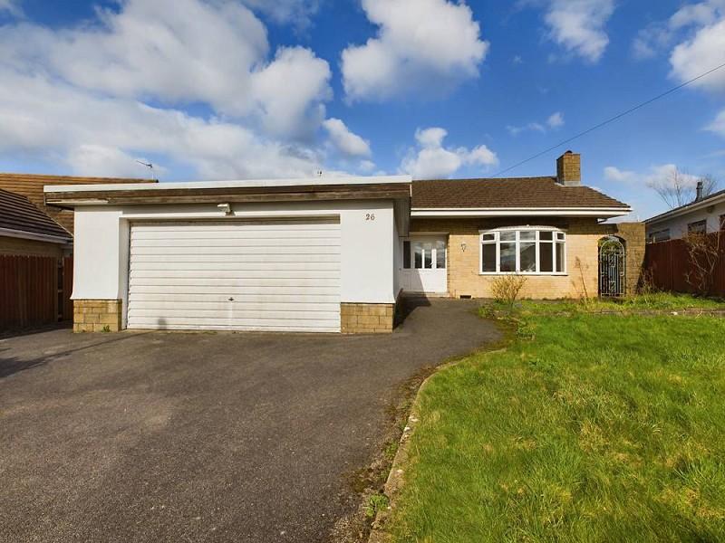 Heol Tyn Y Cae, Rhiwbina, Cardiff. CF14 3 bed detached bungalow for ...
