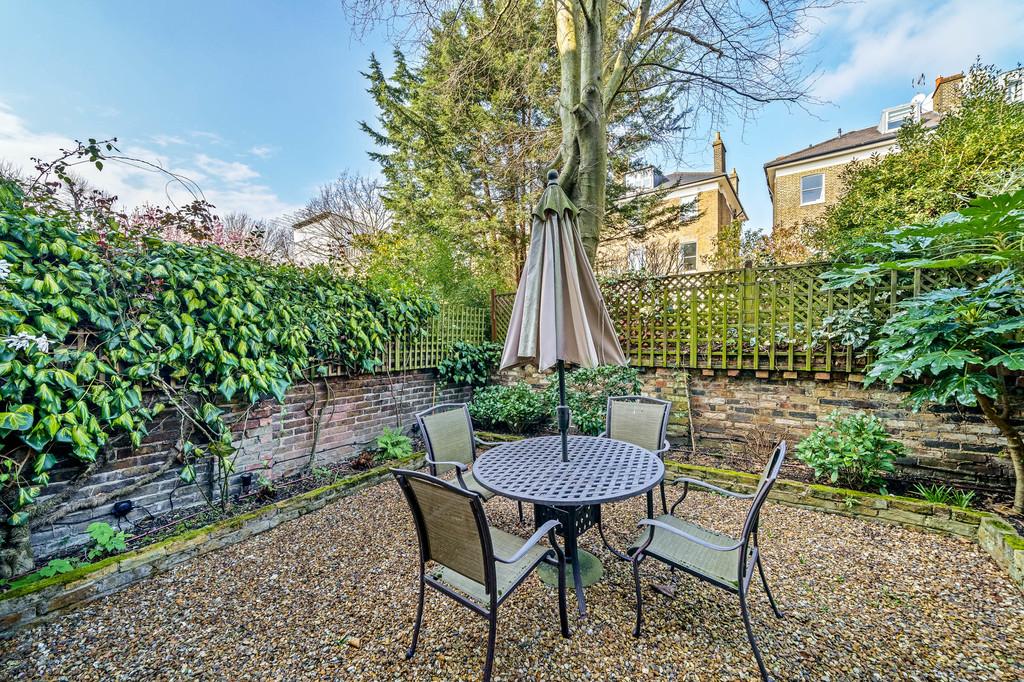 Cathcart Road, Chelsea SW10 1 bed apartment - £875,000