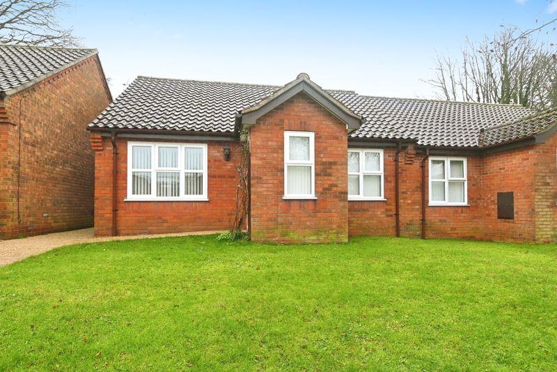Northwell Pool Road, Swaffham PE37 2 bed bungalow - £115,000
