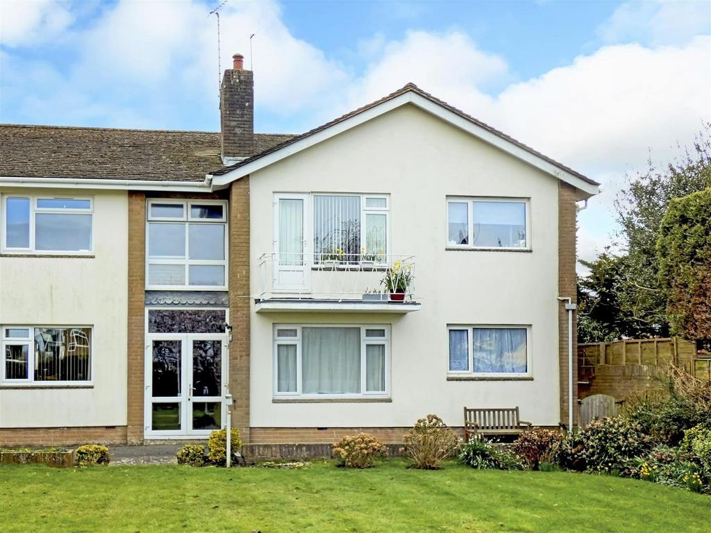 Hazel Lodge, Rustington BN16 2 bed apartment - £260,000