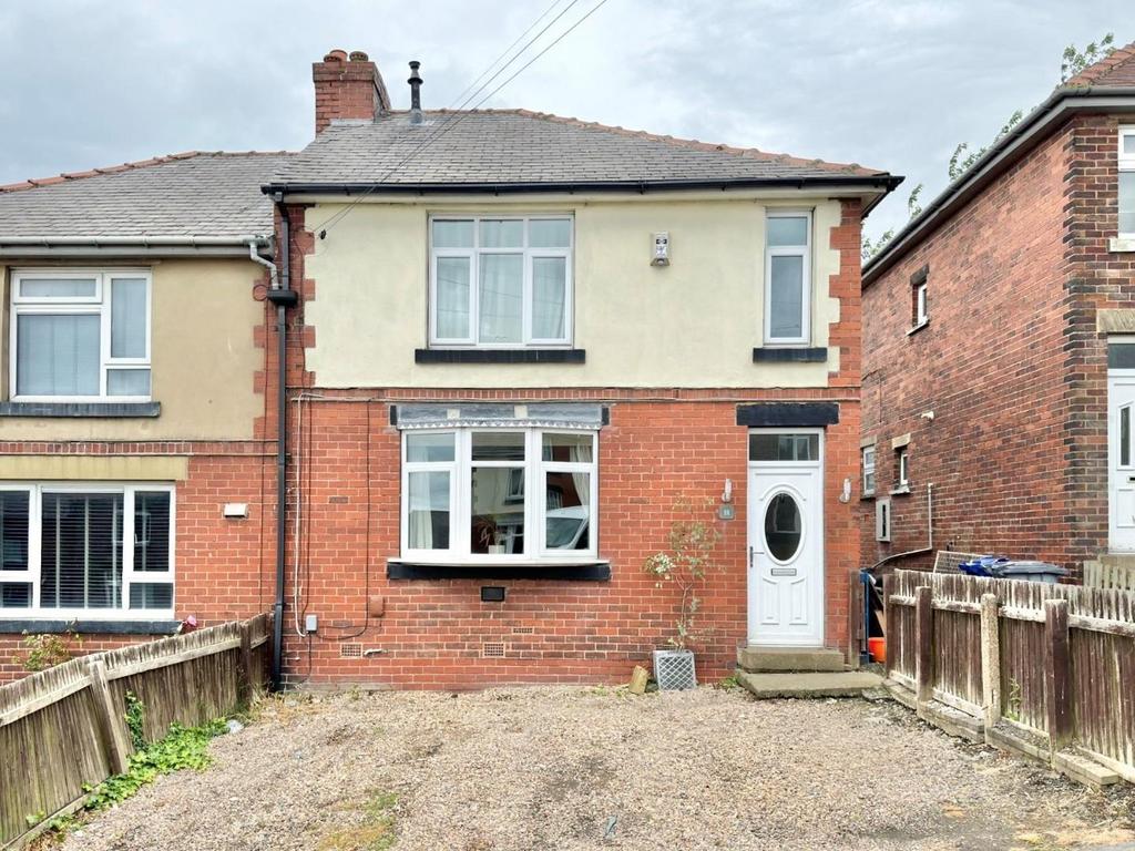 Longsight Road, Mapplewell, Barnsley 3 bed semi-detached house - £175,000