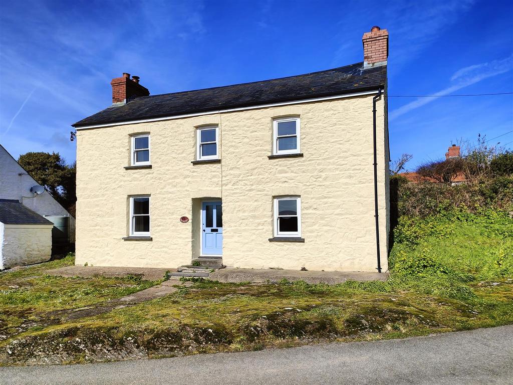 Trewennol, 8 Ffordd Y Felin, Trefin... 4 bed detached house for sale ...