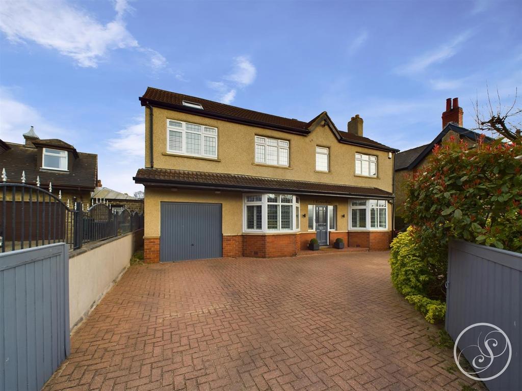 Temple Gate, Leeds 5 bed detached house - £775,000
