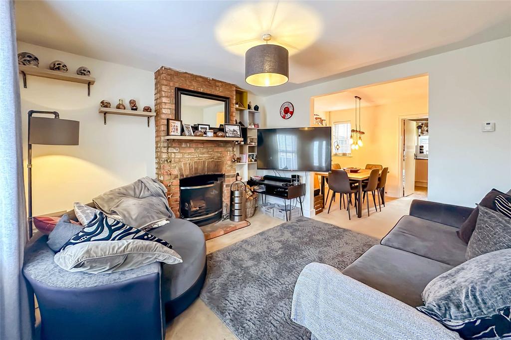 Lower Luton Road, Harpenden... 2 bed terraced house for sale - £425,000