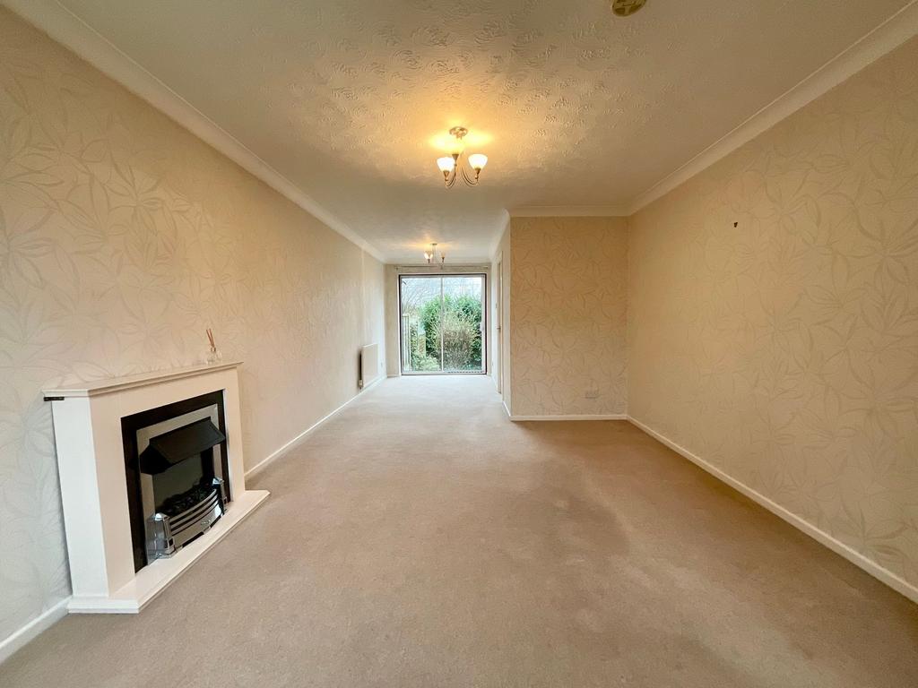 Chestnut Court, Stone, ST15 3 bed semi-detached house for sale - £209,000