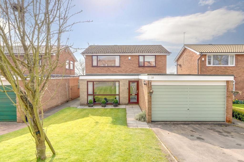 Garswood Road, Wigan WN5 4 bed detached house - £400,000