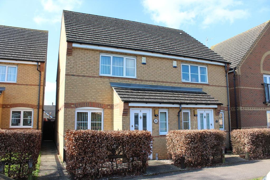 The Mowbrays, Stotfold, Hitchin, SG5 2 bed semi-detached house - £318,500