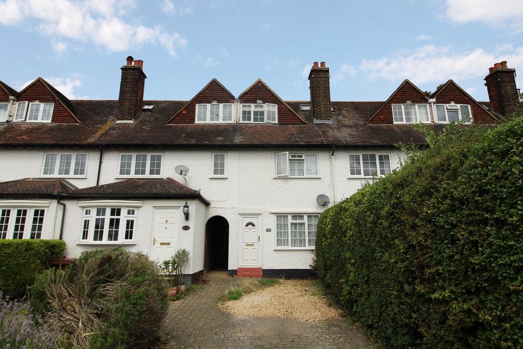 Glebe Road, Letchworth Garden City, SG6 2 bed terraced house - £340,000