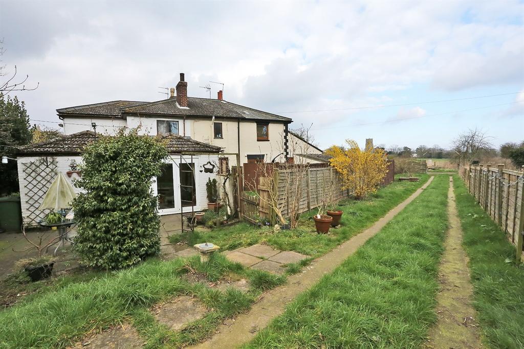 Church Dam, Reedham, Norwich, NR13 3 bed house - £220,000