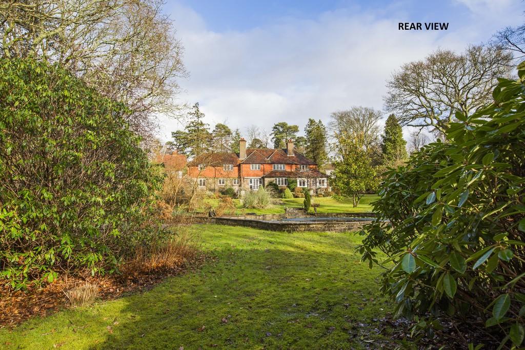 Fielden Road, Crowborough 5 bed detached house - £1,300,000