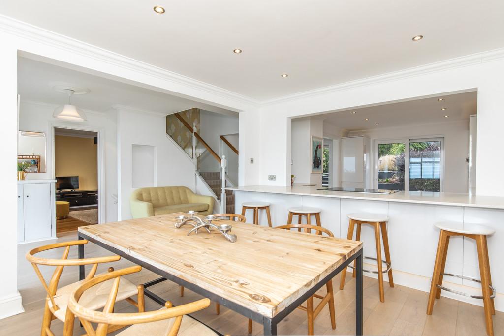 Warren Road, Brighton 4 bed detached house - £900,000