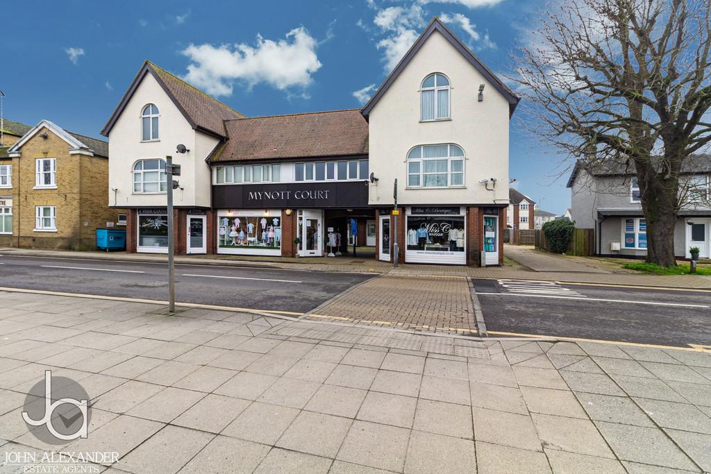 Church Road, Tiptree 2 bed flat - £180,000