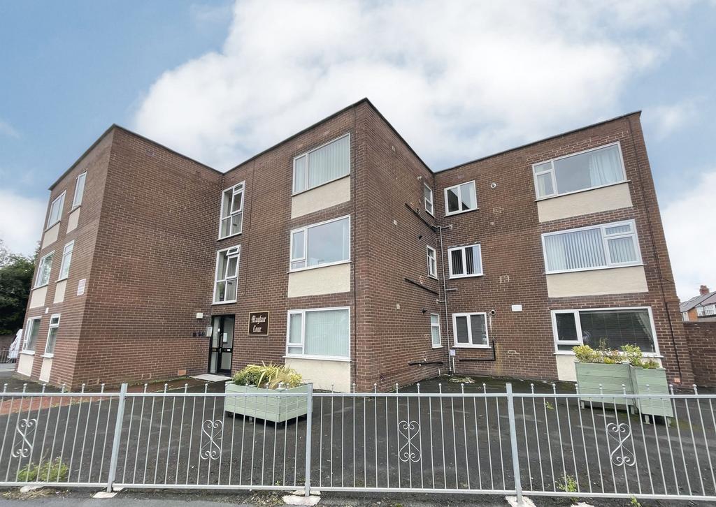 Mayfair Court, Blackpool FY1 1 bed apartment - £60,000