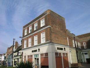 High Street, Ware SG12 1 bed apartment - £1,000 pcm (£231 pw)