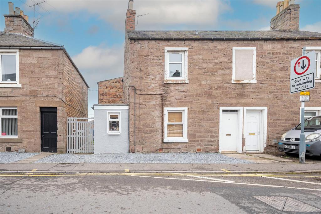 Glover Street, Perth 2 bed flat - £103,000