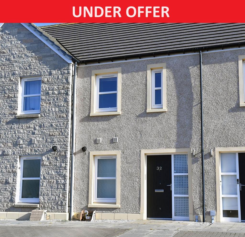 Duthie Gardens, Peterhead AB42 2 bed house - £90,000