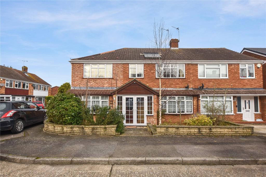 Maryfield Close, Bexley, Kent, DA5 4 bed semi-detached house - £550,000